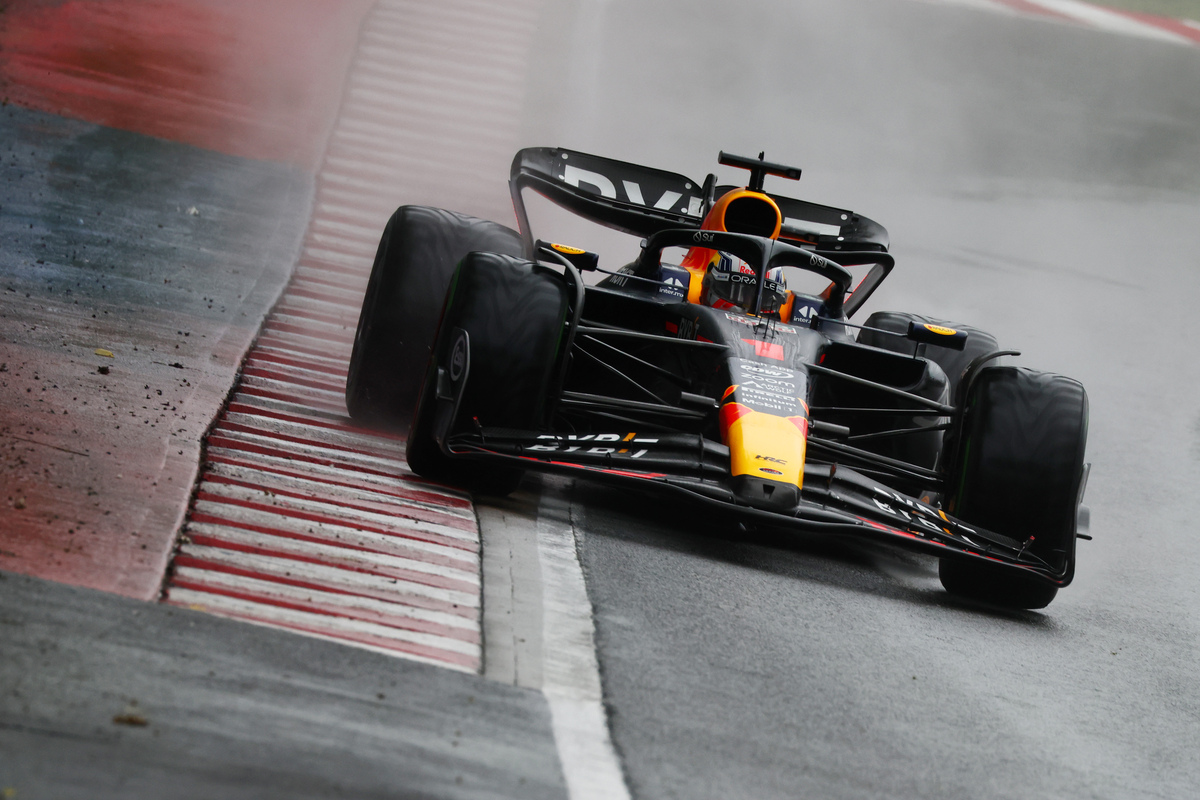 news: Verstappen takes Canadian GP pole as Piastri crashes - Speedcafe.com