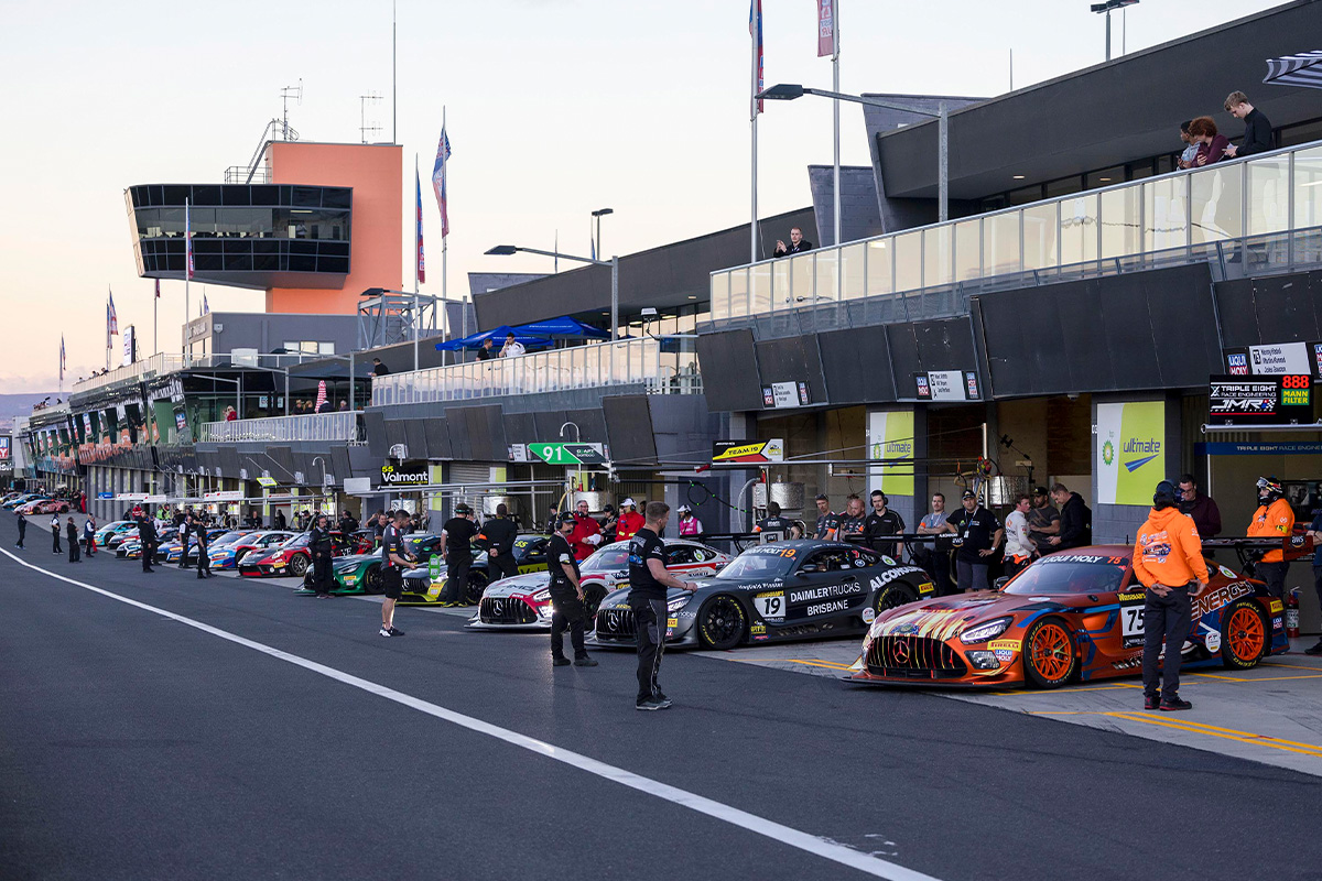 news: Bathurst 12 Hour track schedule released - Speedcafe.com