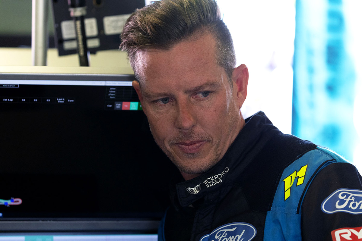 news: Courtney, Pye react to monster Lap 1 crash - Speedcafe.com
