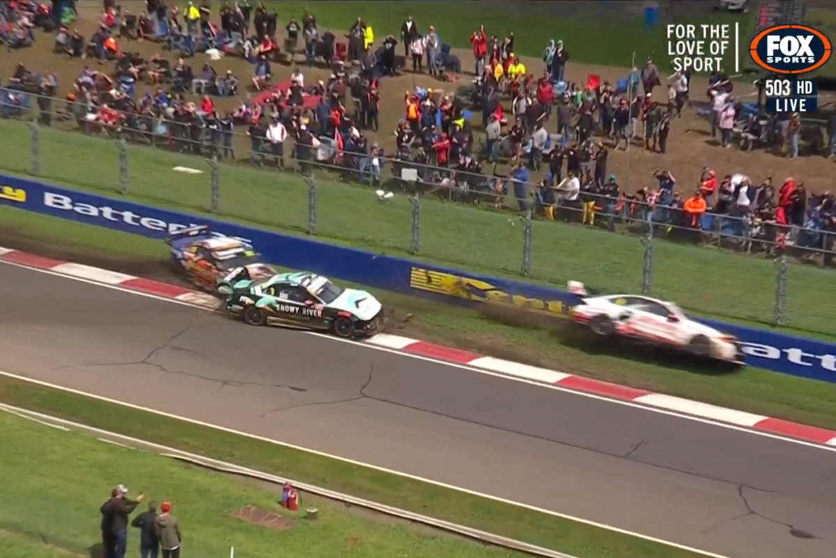news: Goddard fined $10,000 over multi-car Bathurst crash - Speedcafe.com