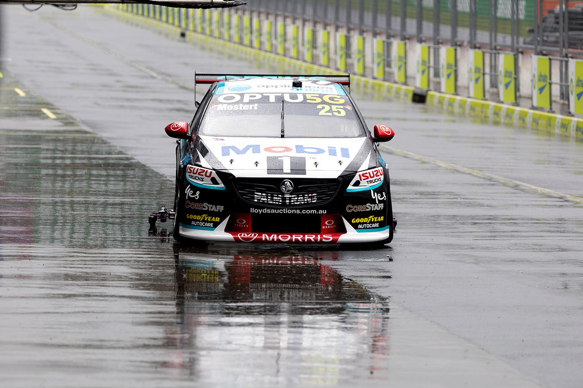 news: Supercars: Bathurst to go ahead despite wet weather - Speedcafe.com