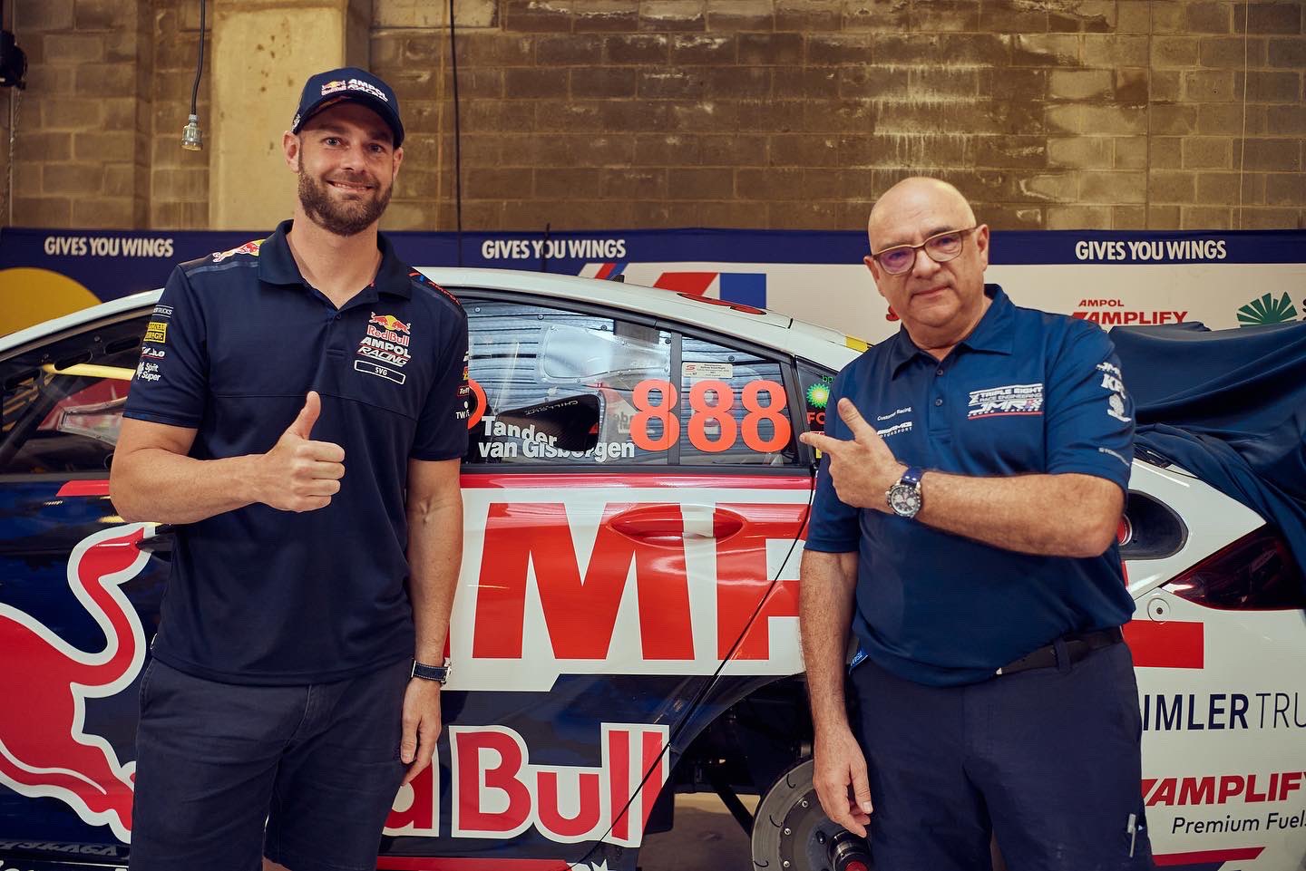 Van Gisbergen/Tander to run #888 at Bathurst 1000 - Speedcafe.com