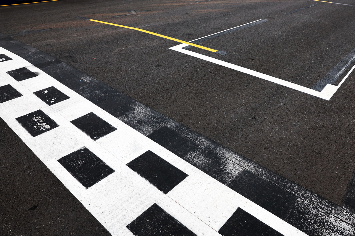 news: F1 grid boxes widened for Australian GP - Speedcafe.com