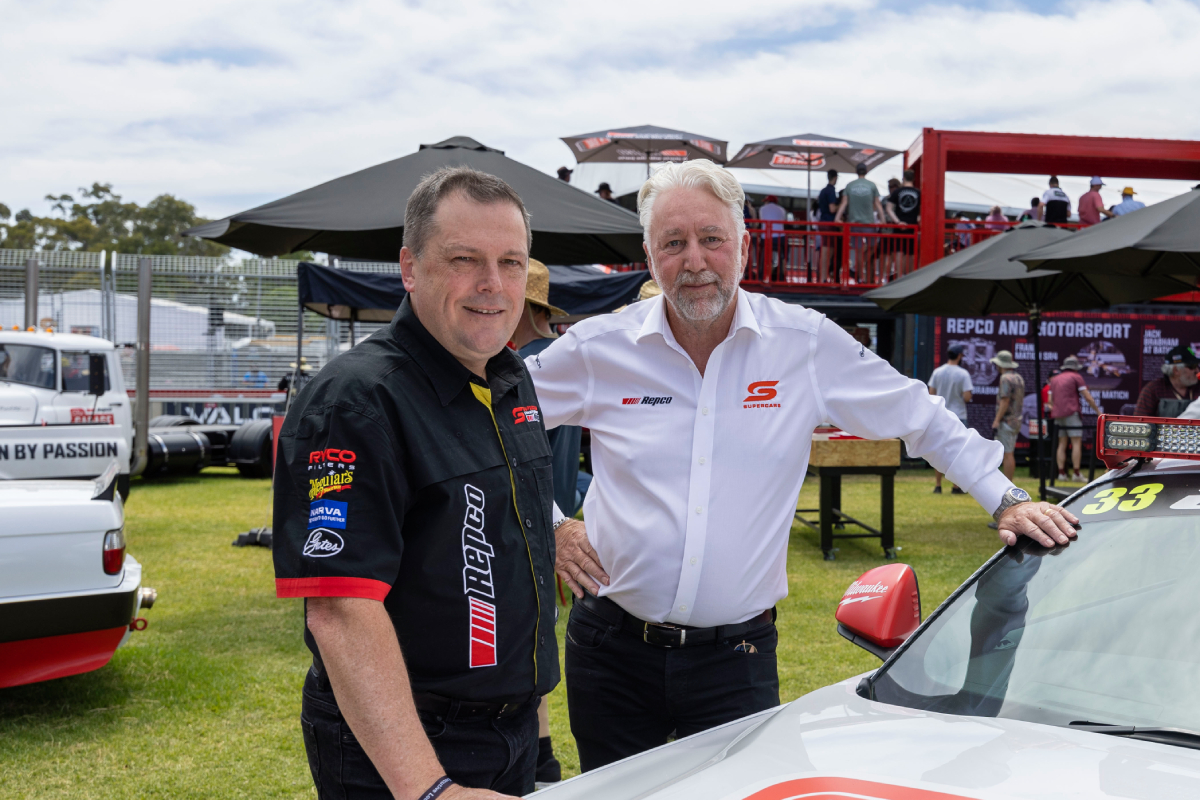 news: Supercars locks in title sponsor until 2028 - Speedcafe.com