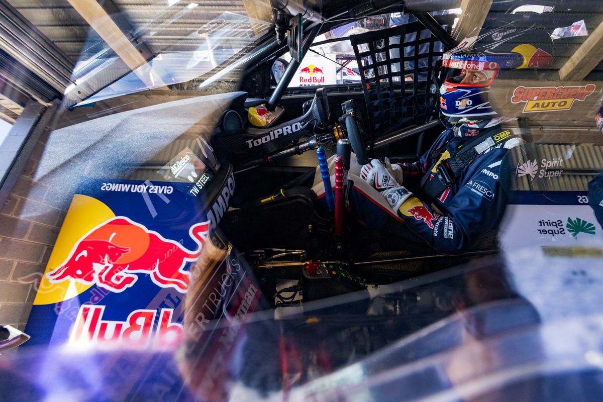 news: Triple Eight timeframe to sort Whincup replacement - Speedcafe.com