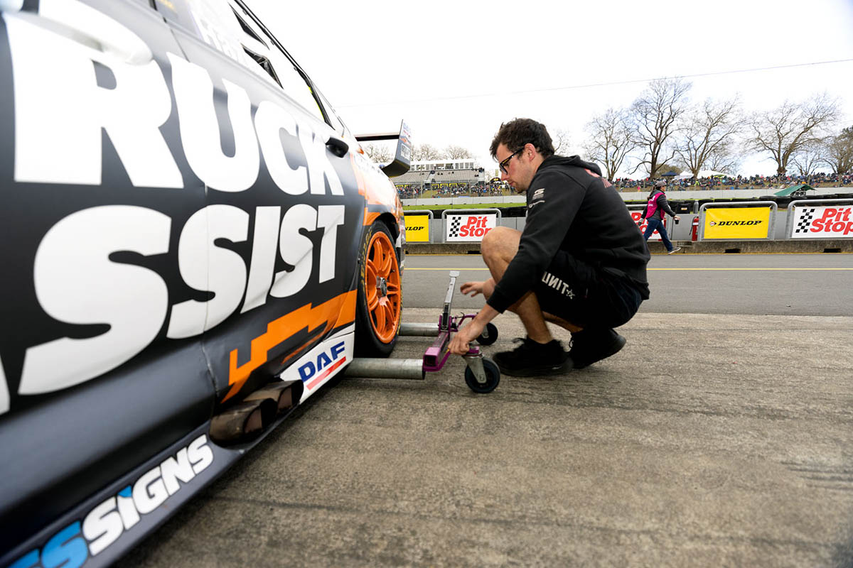 GALLERY: Behind the scenes with Matt Stone Racing - Speedcafe.com