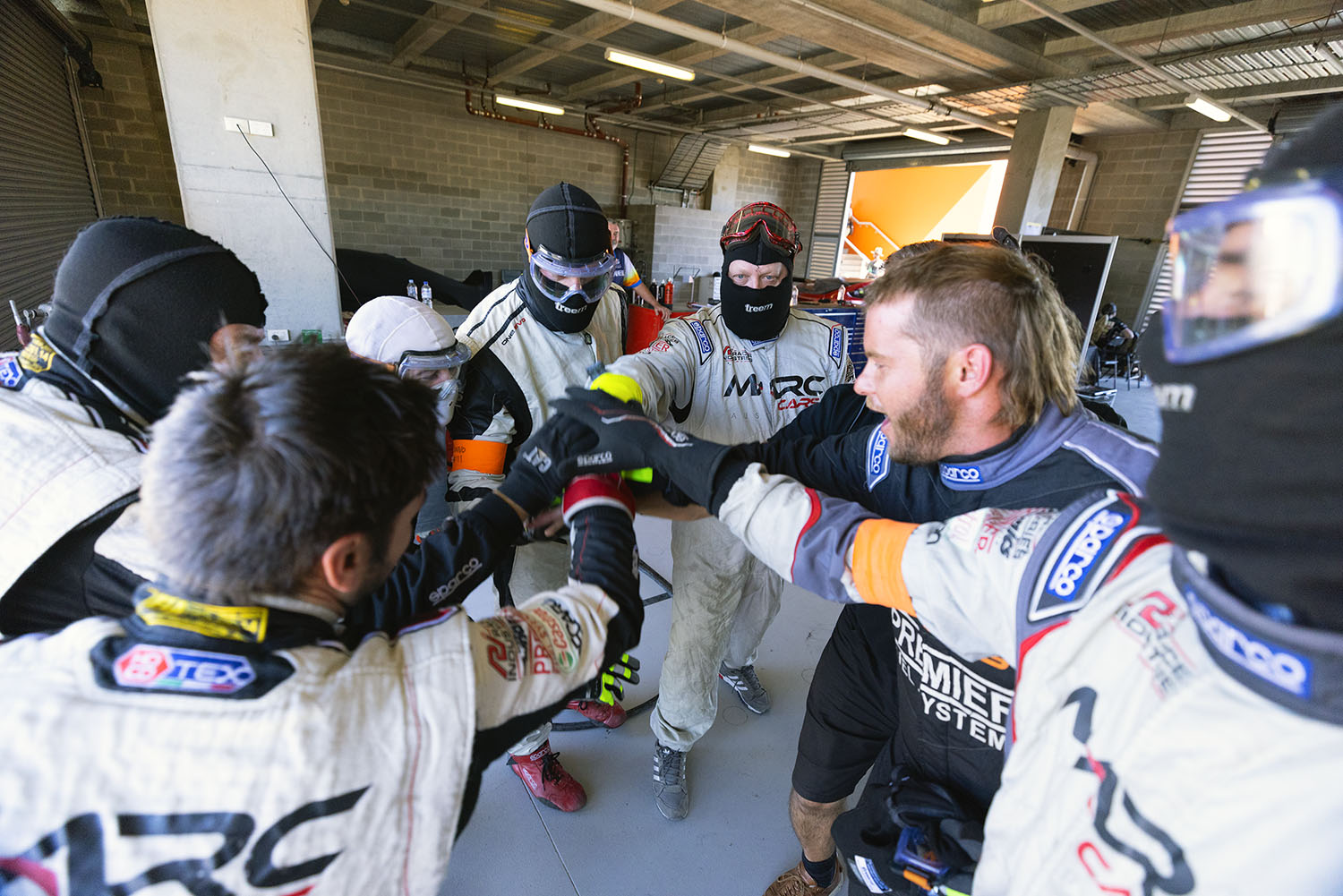 news: PHOTOS: Bathurst 12 Hour - Speedcafe.com