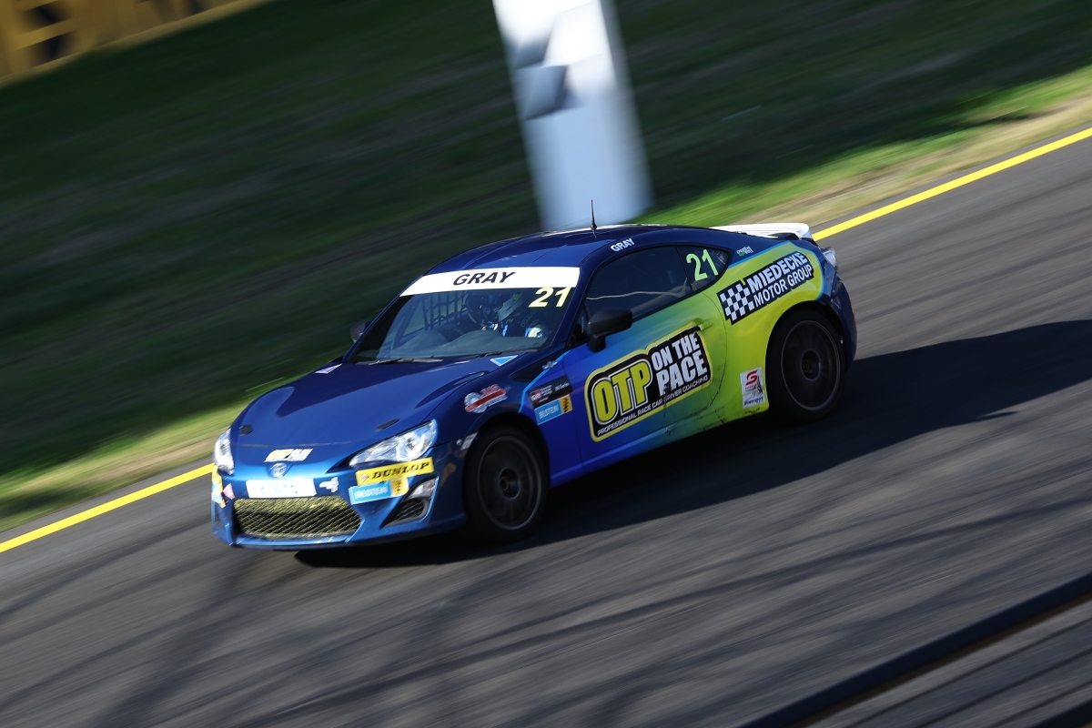 news: Gray scores breakthrough 86 Series victory - Speedcafe.com