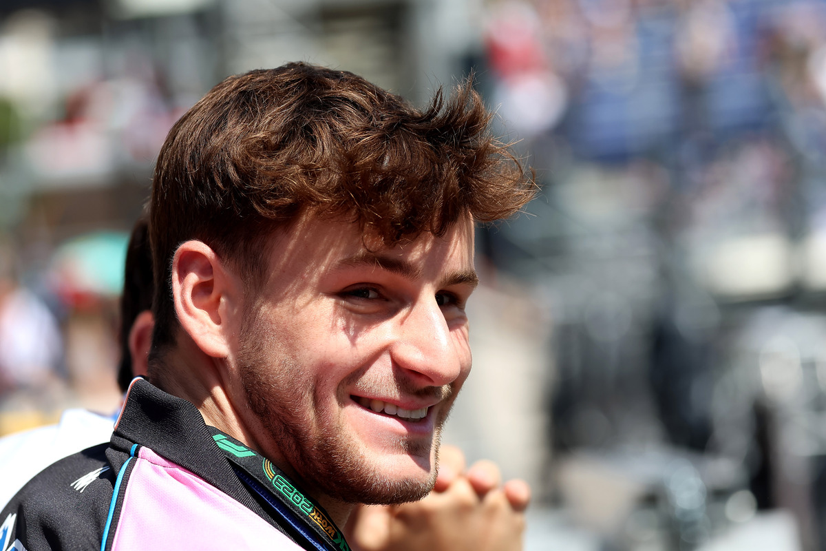 news: Martins tops red flag-shortened F2 Qualifying - Speedcafe.com