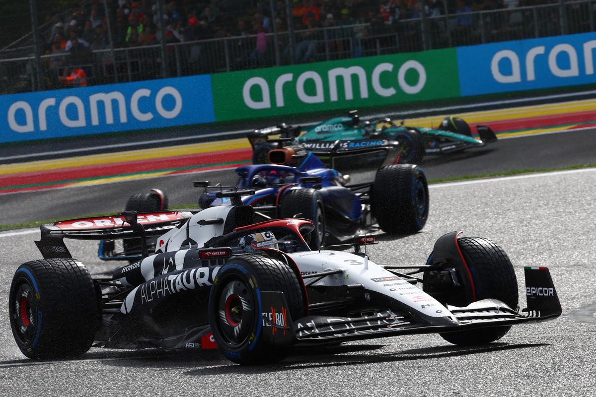 Ricciardo: Final laps 'pretty sketchy' in Spa Sprint - Speedcafe.com