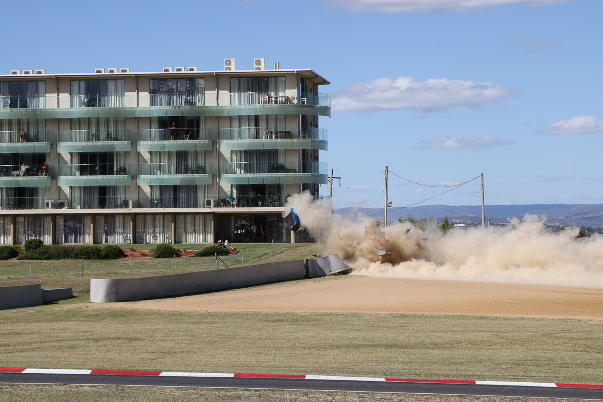 news: PHOTOS: Wild crash at Bathurst 12 Hour - Speedcafe.com
