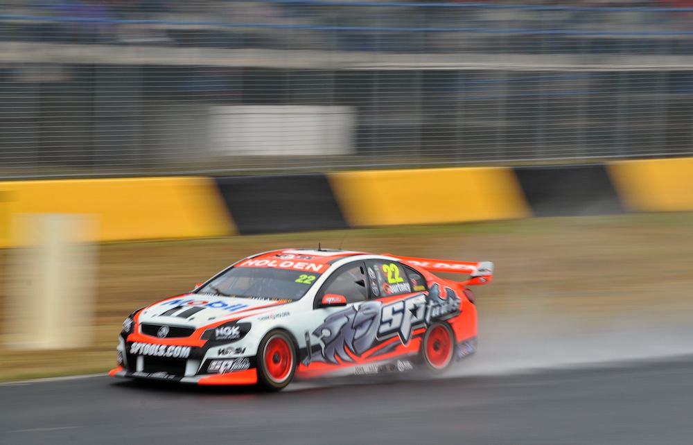 GALLERY: V8 Supercars hit the track in Sydney - Speedcafe.com