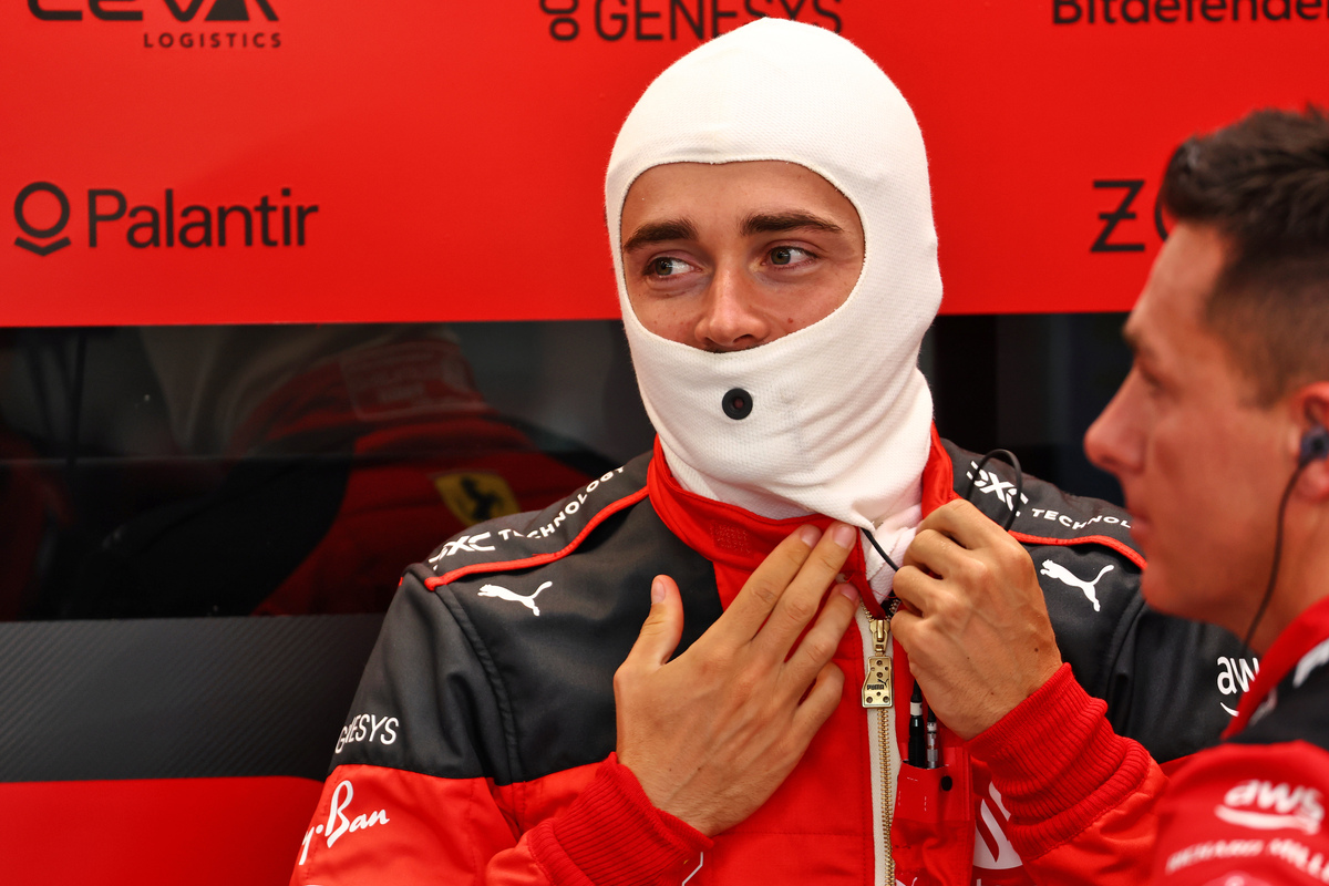news: Leclerc fastest as lizard steals Singapore show - Speedcafe.com