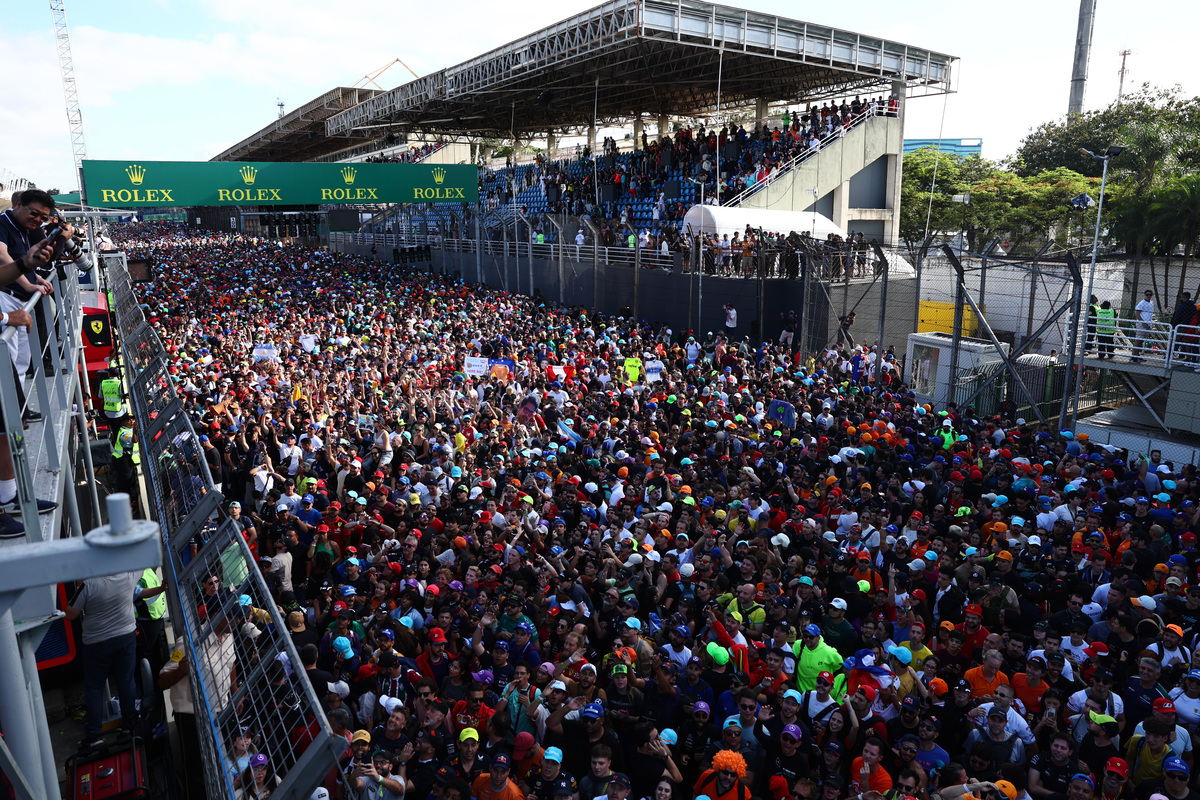 news: FIA summons Sao Paulo GP organisers over F1 track invasion ...