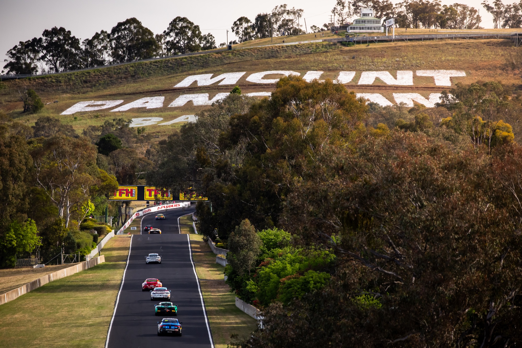 Bathurst council wants five-year deal for fifth Mount Panorama event ...