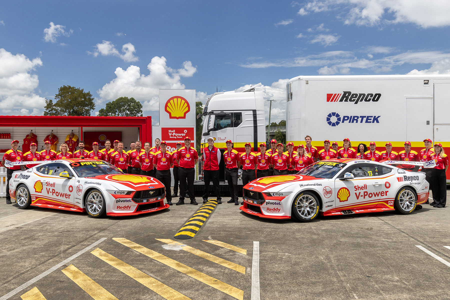 Supercars news: GALLERY: New-look DJR Shell Mustangs - Speedcafe.com