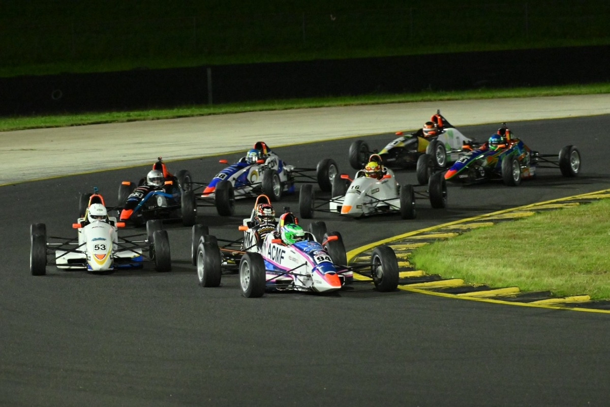 National news: Big support cast at Hi-Tec Oils Super Series second ...