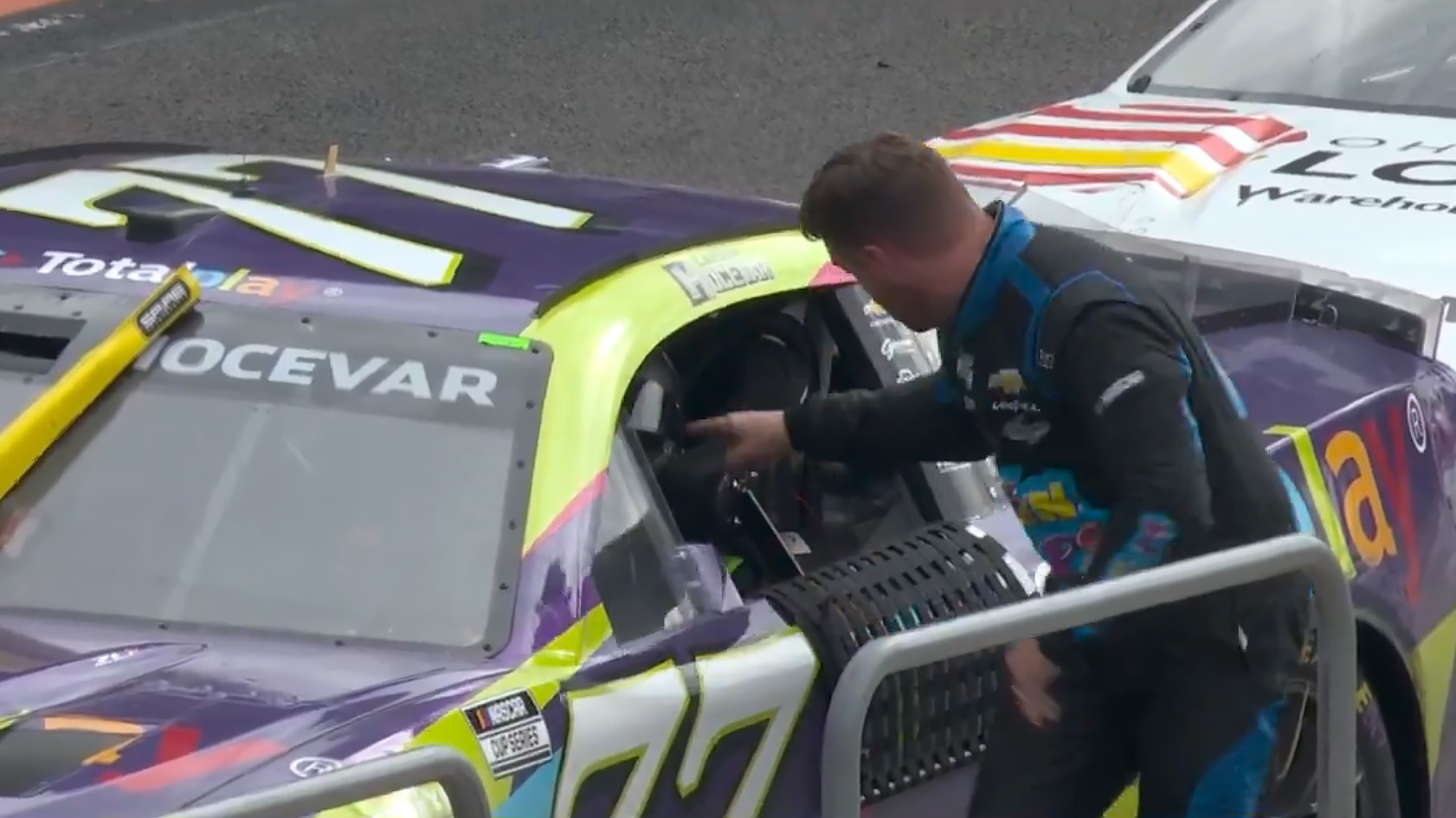 Ricky Stenhouse Jr threatens retaliation for Carson Hocevar crash ...