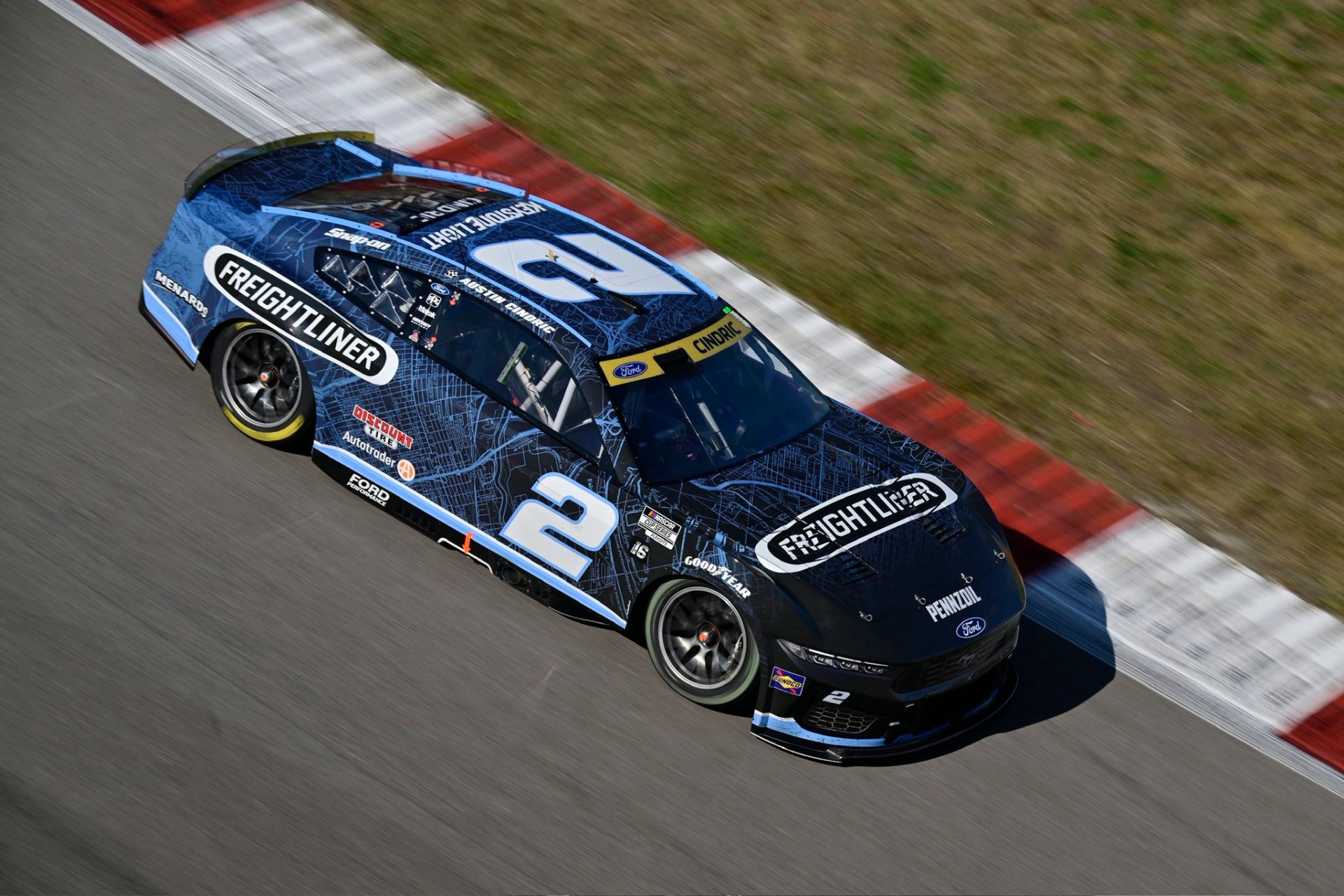 Vanessa johansen onlyfans video upon her opening the door I