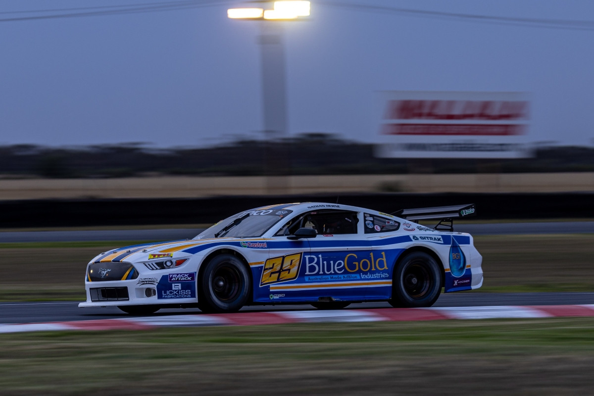 Trans Am news: Herne wins and takes Trico Trans Am fight to the final ...