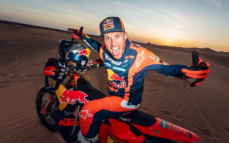 WIN: Signed Daniel 'Chucky' Sanders Gift Pack