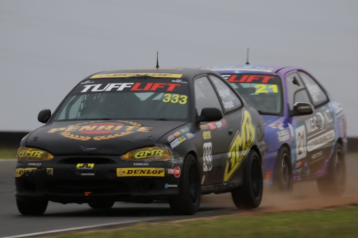 National news: Massive Excel field at The Bend dominated by one duo ...