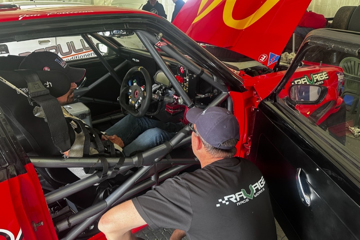 news: Bowe in final TCM race in borrowed car - Speedcafe.com