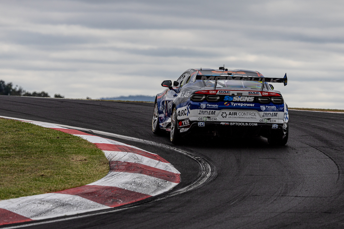 Supercars news: Supercars teams facing Super2 challenge at Albert Park ...